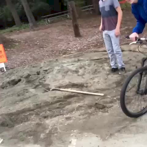 kid rides his bike into a wall Video - Pinkbike