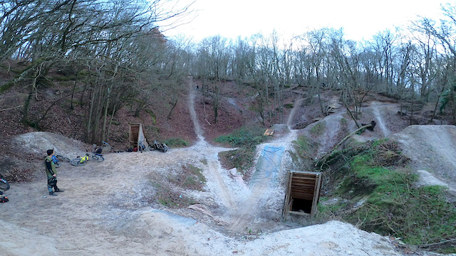 huge kick fail Video - Pinkbike